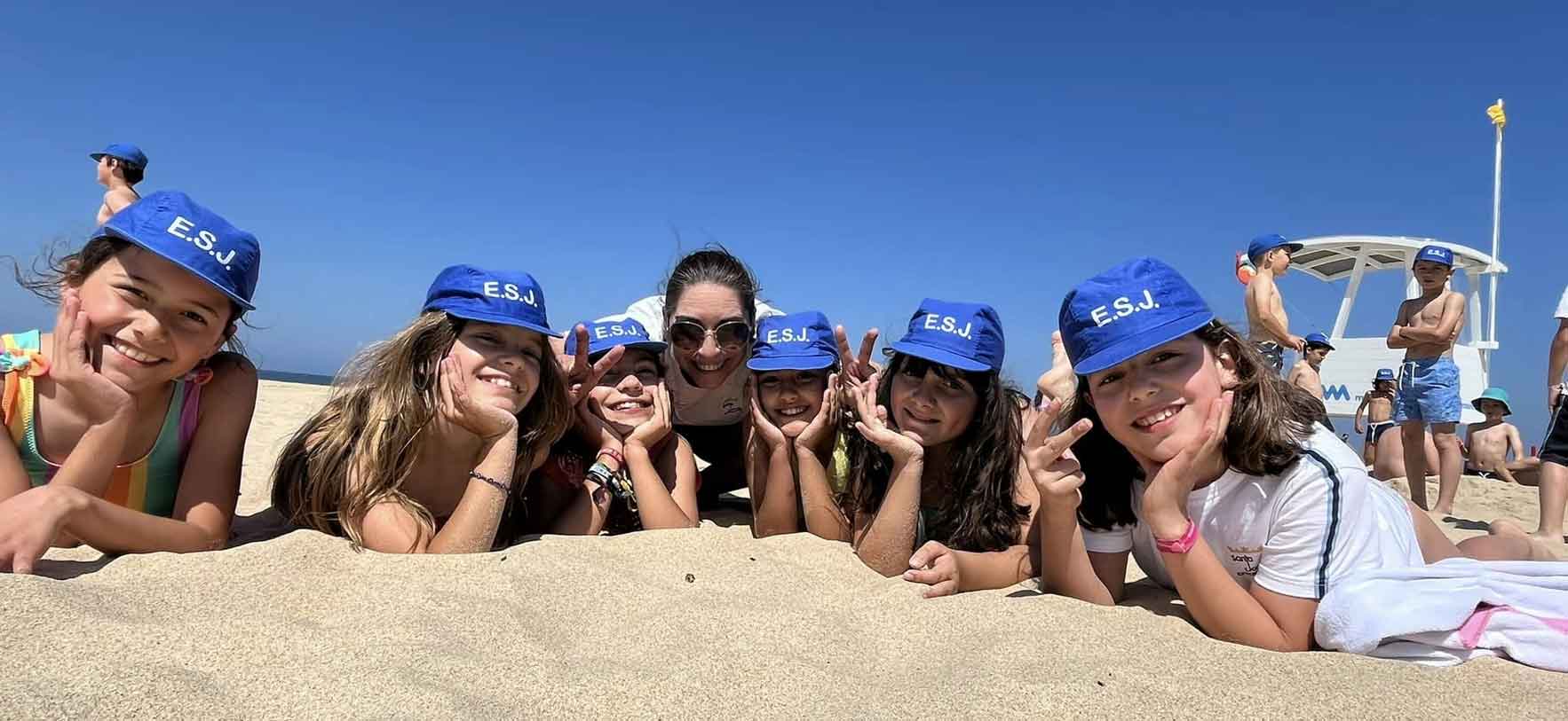 Contactos - Externato Santa Joana